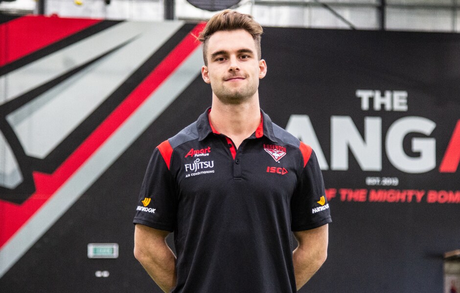 Snelling named in VFL