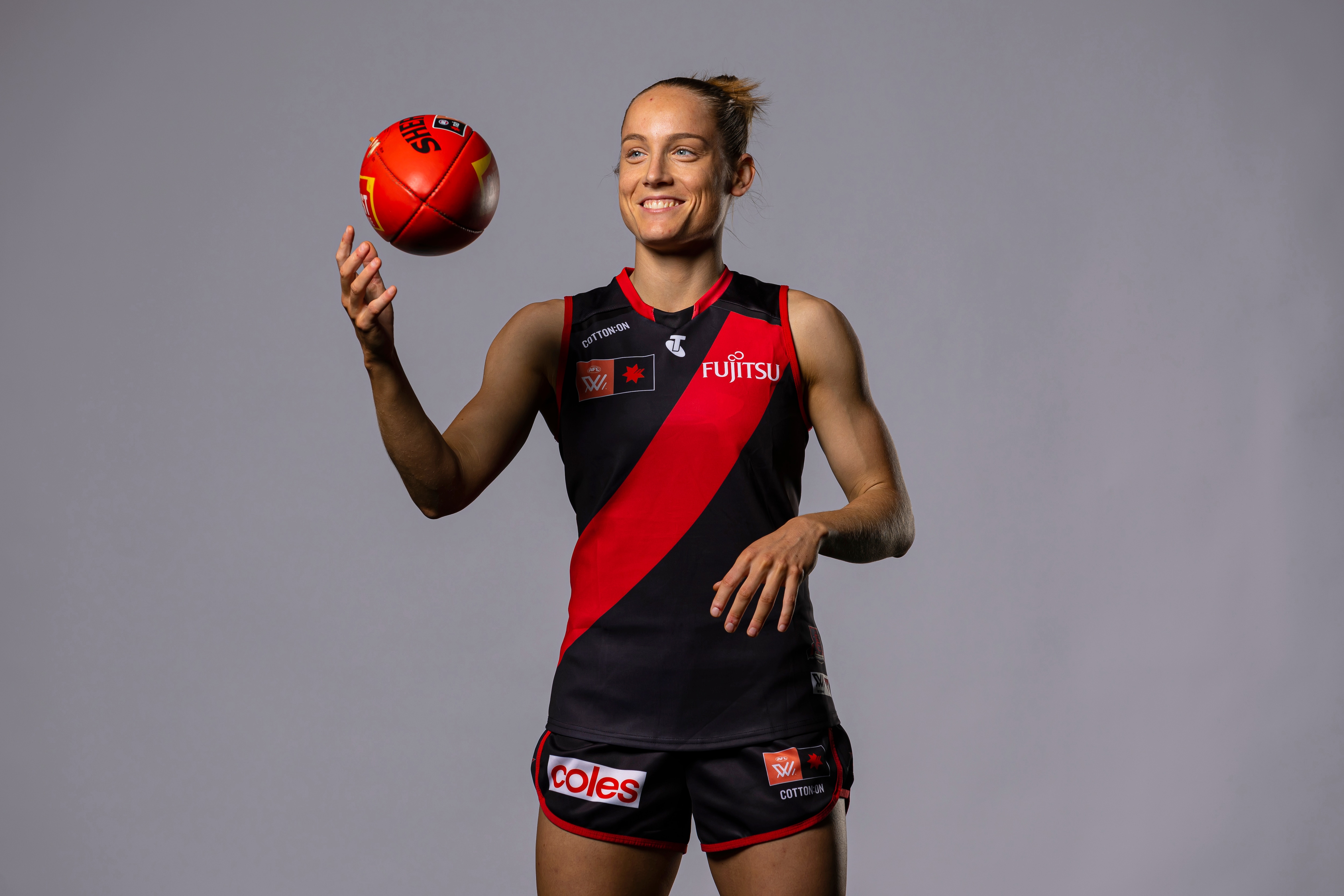 AFLW: 25 players recommit for season eight