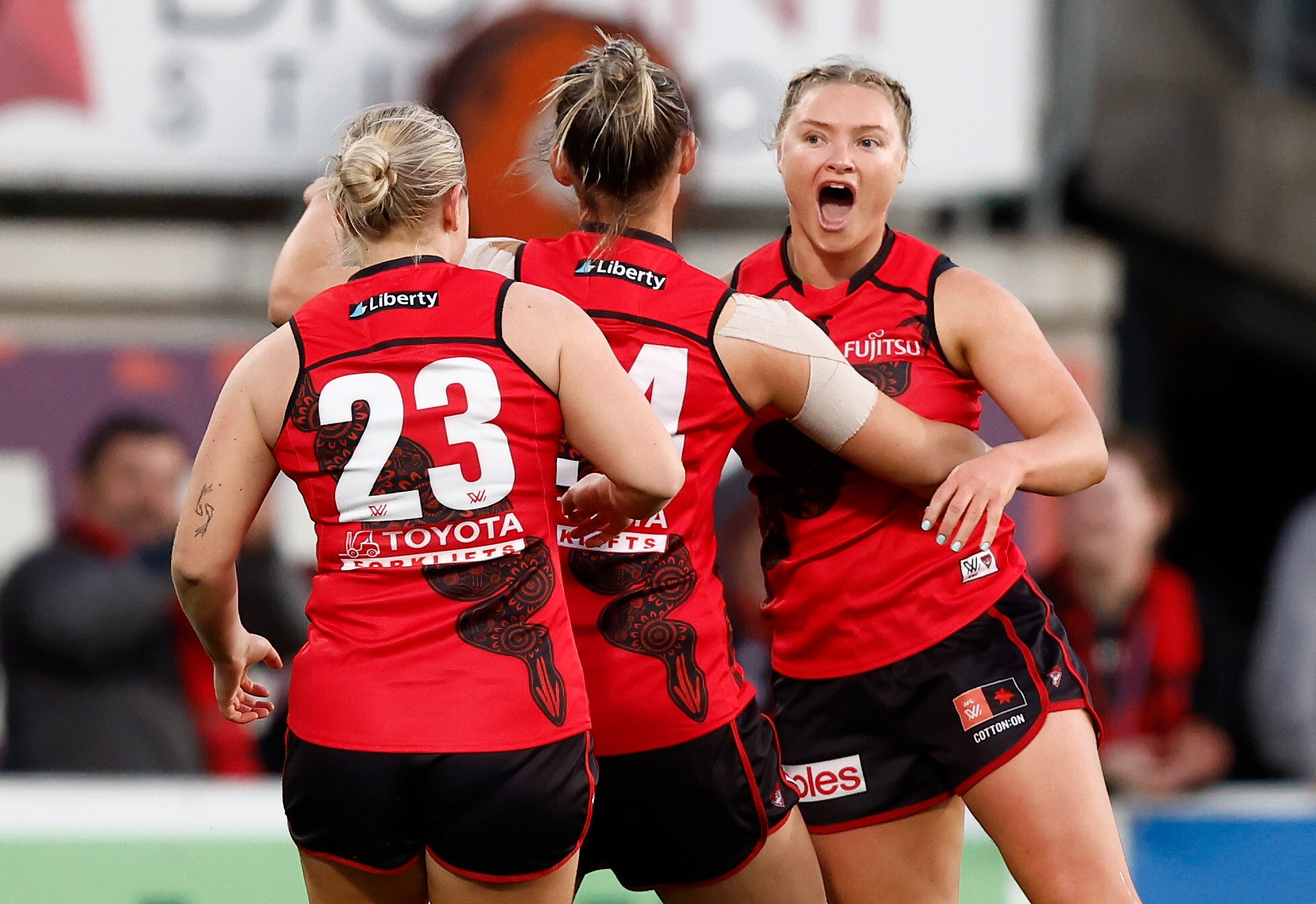 'Felt like I'd won gold': Bomber learns to run with it after ACL setback