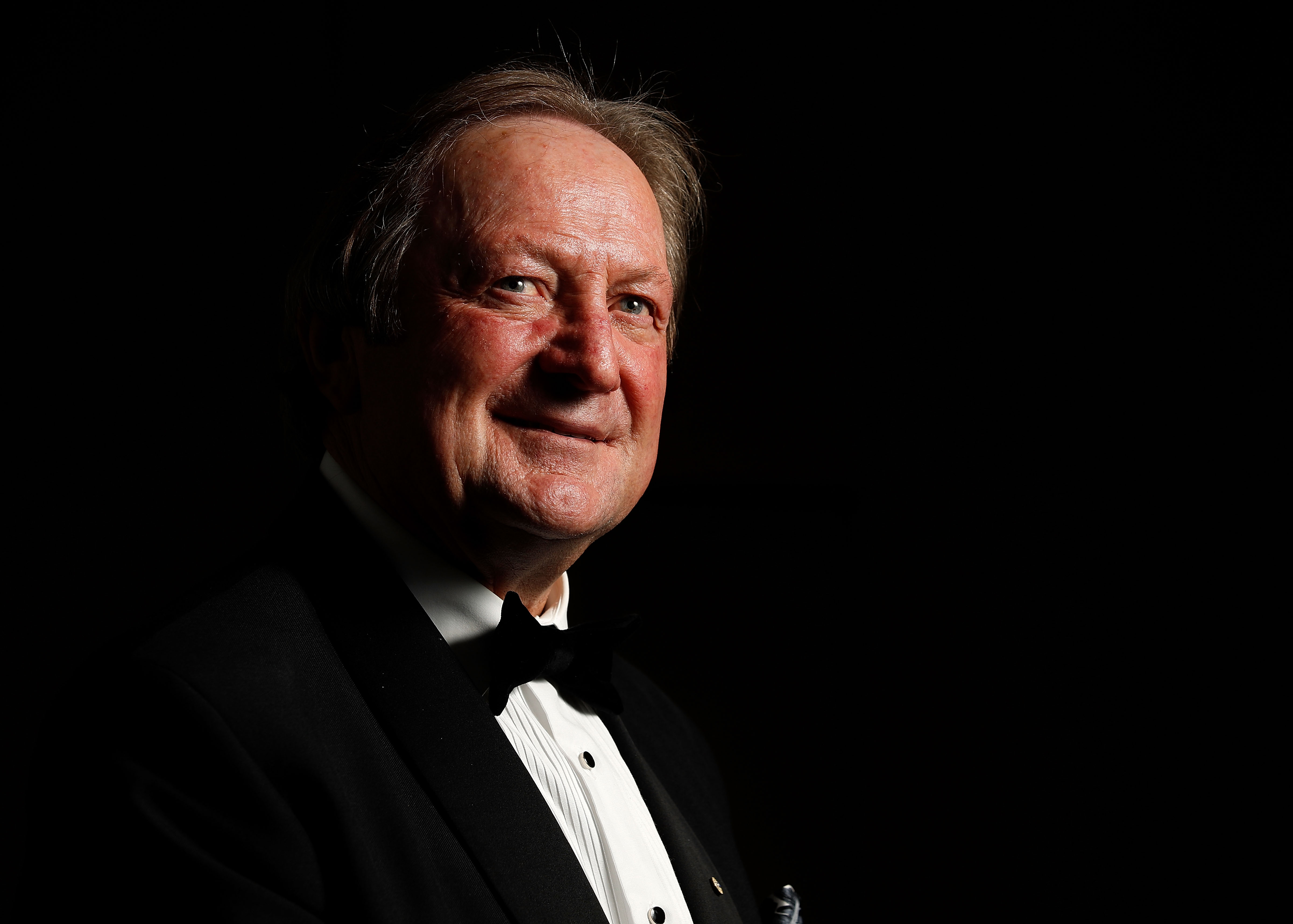 Sheedy to step down from Essendon Board
