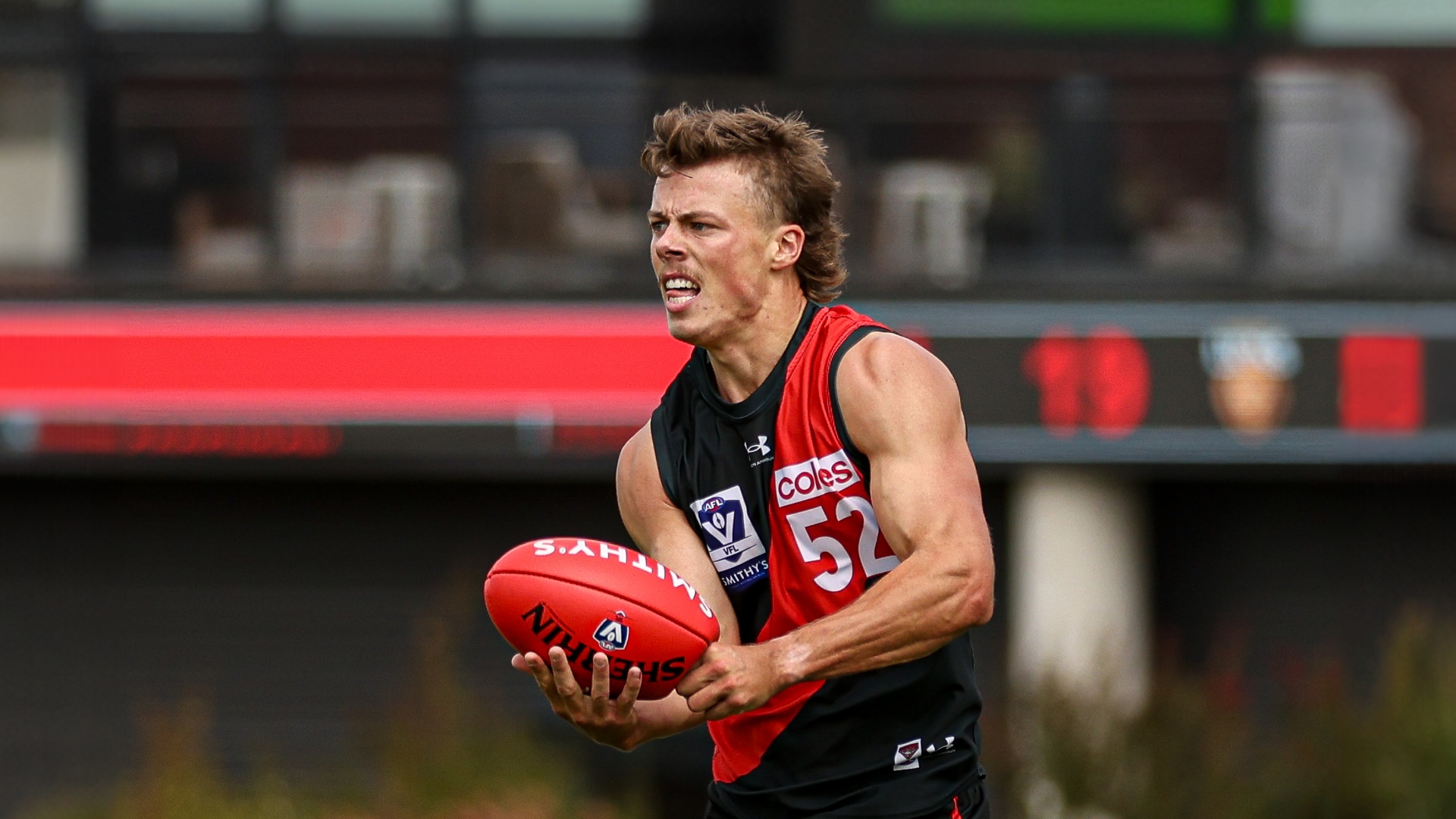 VFL: Bombers re-sign trio, new recruits join fray