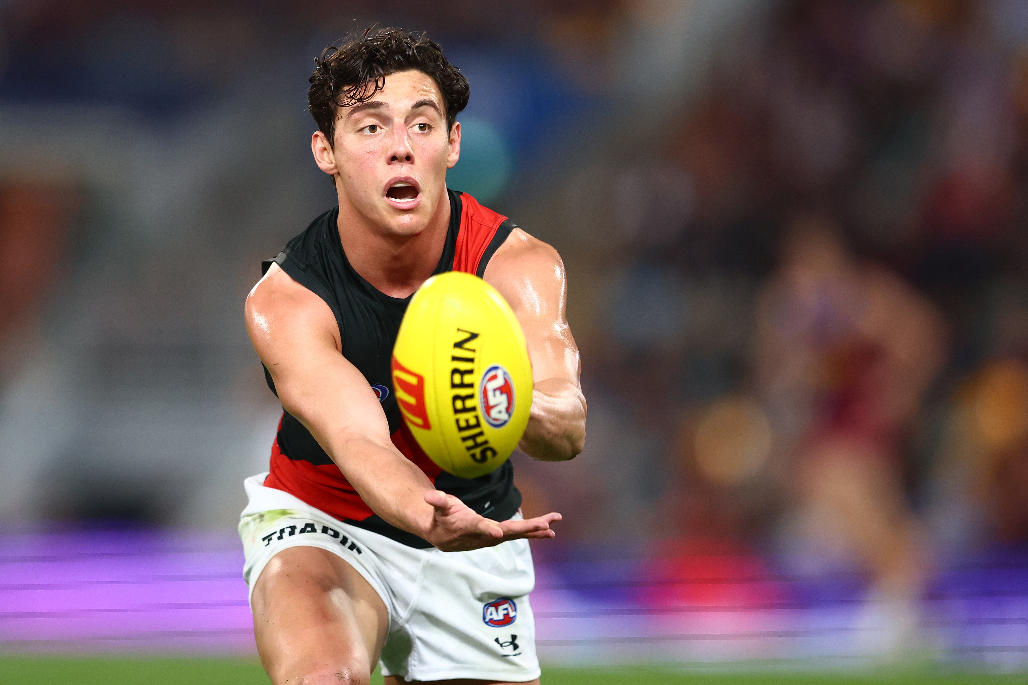 Dons mid builds after hip surgery