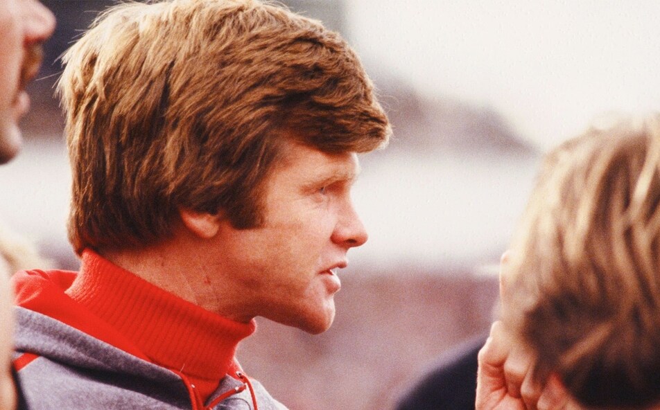 Born to Play: New book traces life of Davis