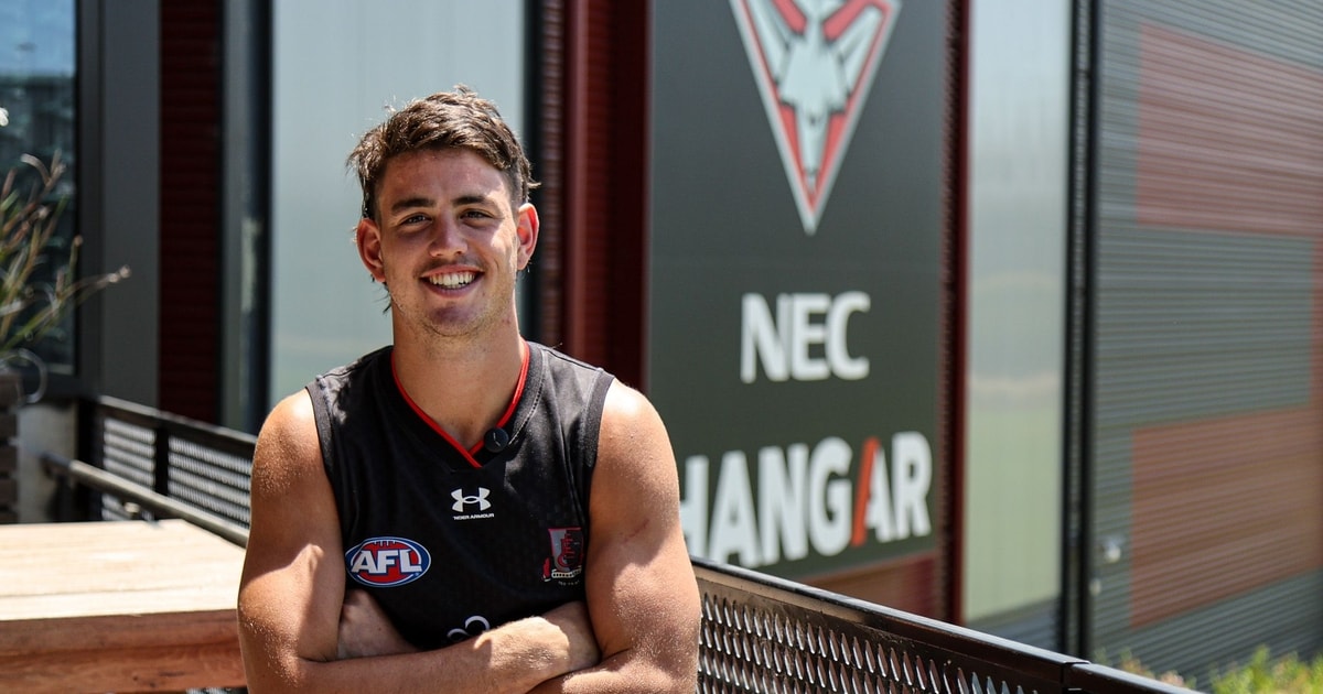 Voss aims to bring physical presence