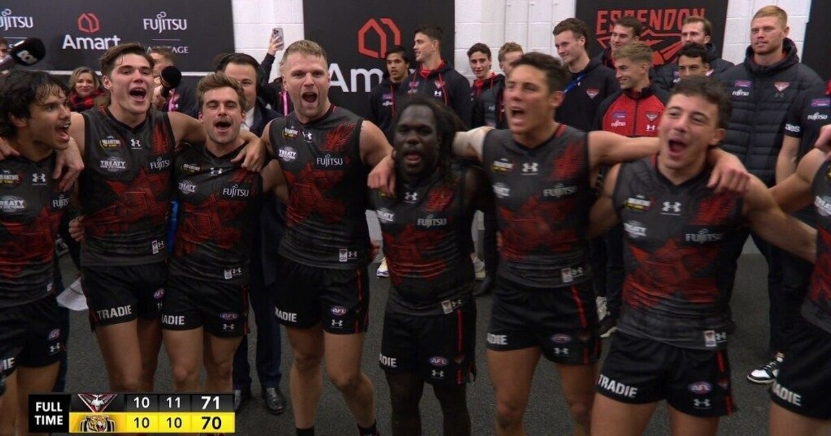 Team Song: Essendon