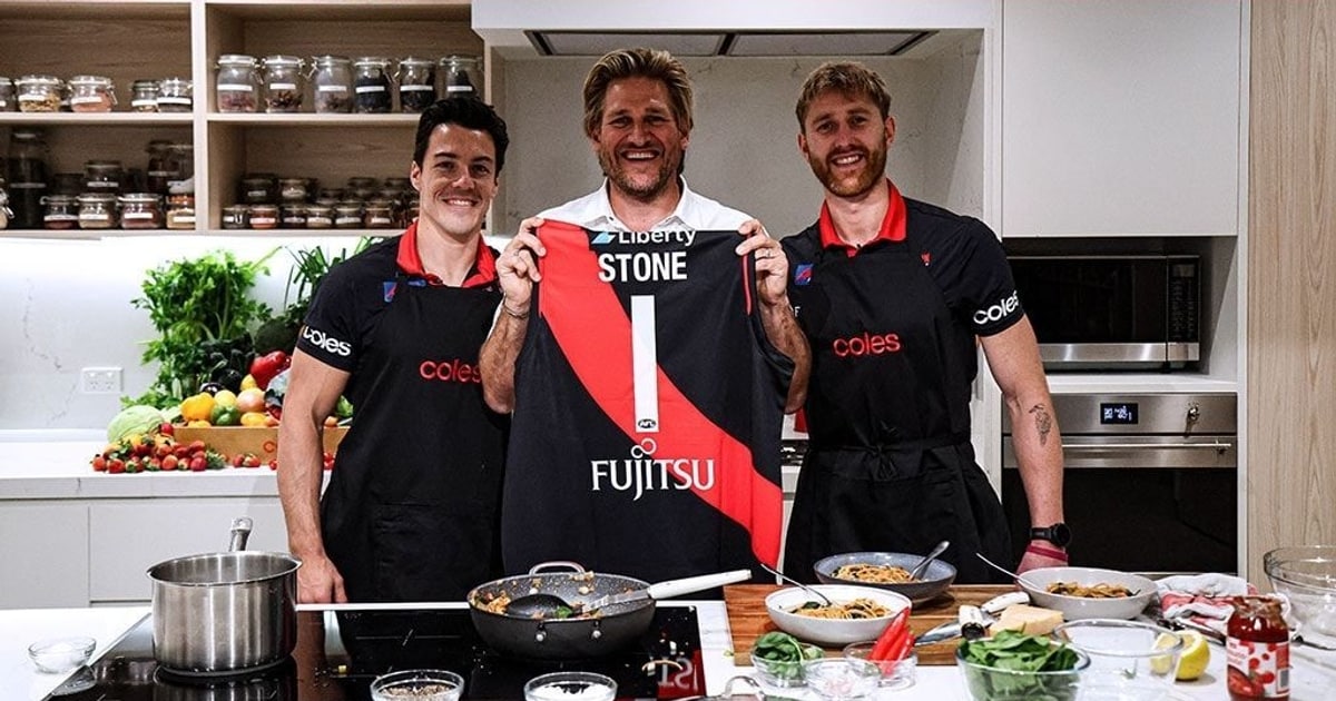 Star Dons link up with Curtis Stone to feed family doing it tough