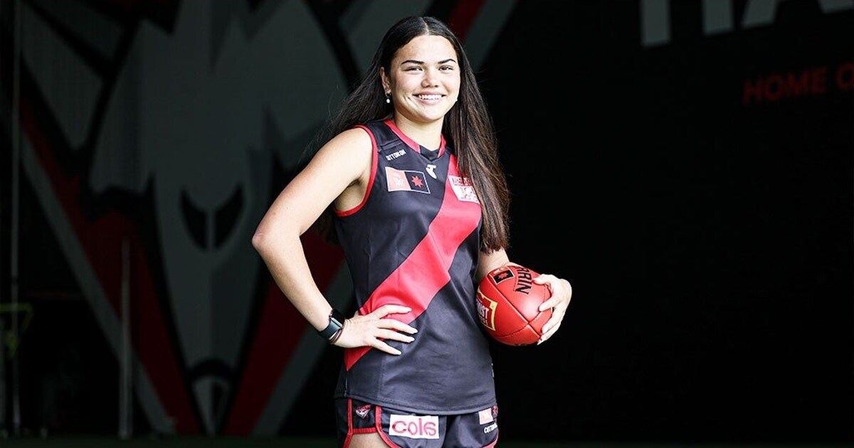 Gaylor joins the Dons