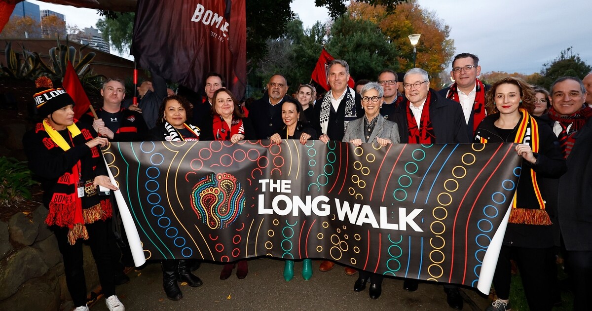 The Long Walk set for new location, route